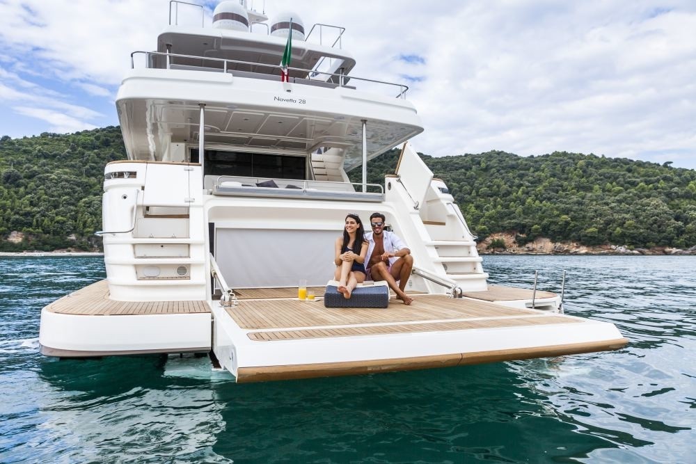 Yacht Navetta 28, a Ferretti Custom Line Superyacht | CHARTERWORLD ...